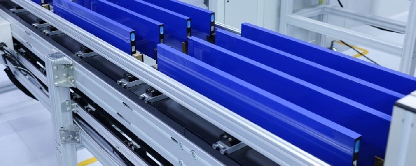 Geely Auto Group presents its new battery technology for electric ...